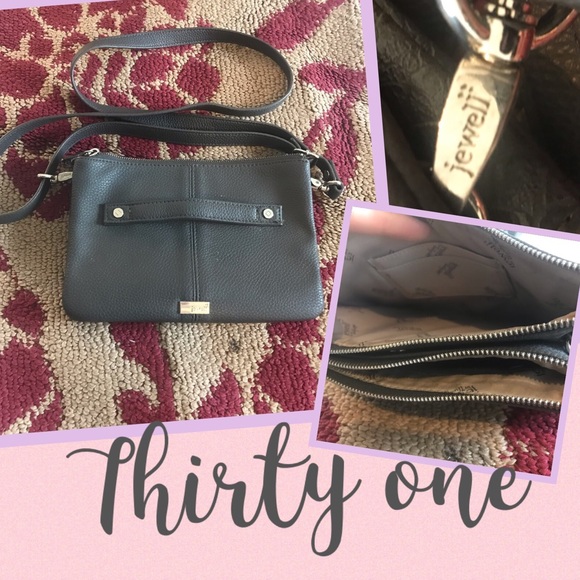 thirty-one | Bags | 8 If Bundled 3 Purse Lots Of Compartments Guc ...
